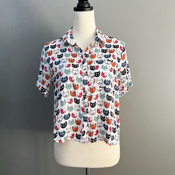 Love Notes | Tops | Nwot Love Notes Cropped Button Up Blouse M ...